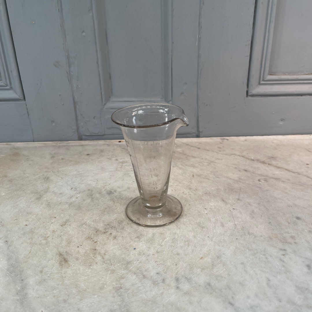 Antique Glass Scientific Medical Measuring Jug Pouring Beaker - Etsy