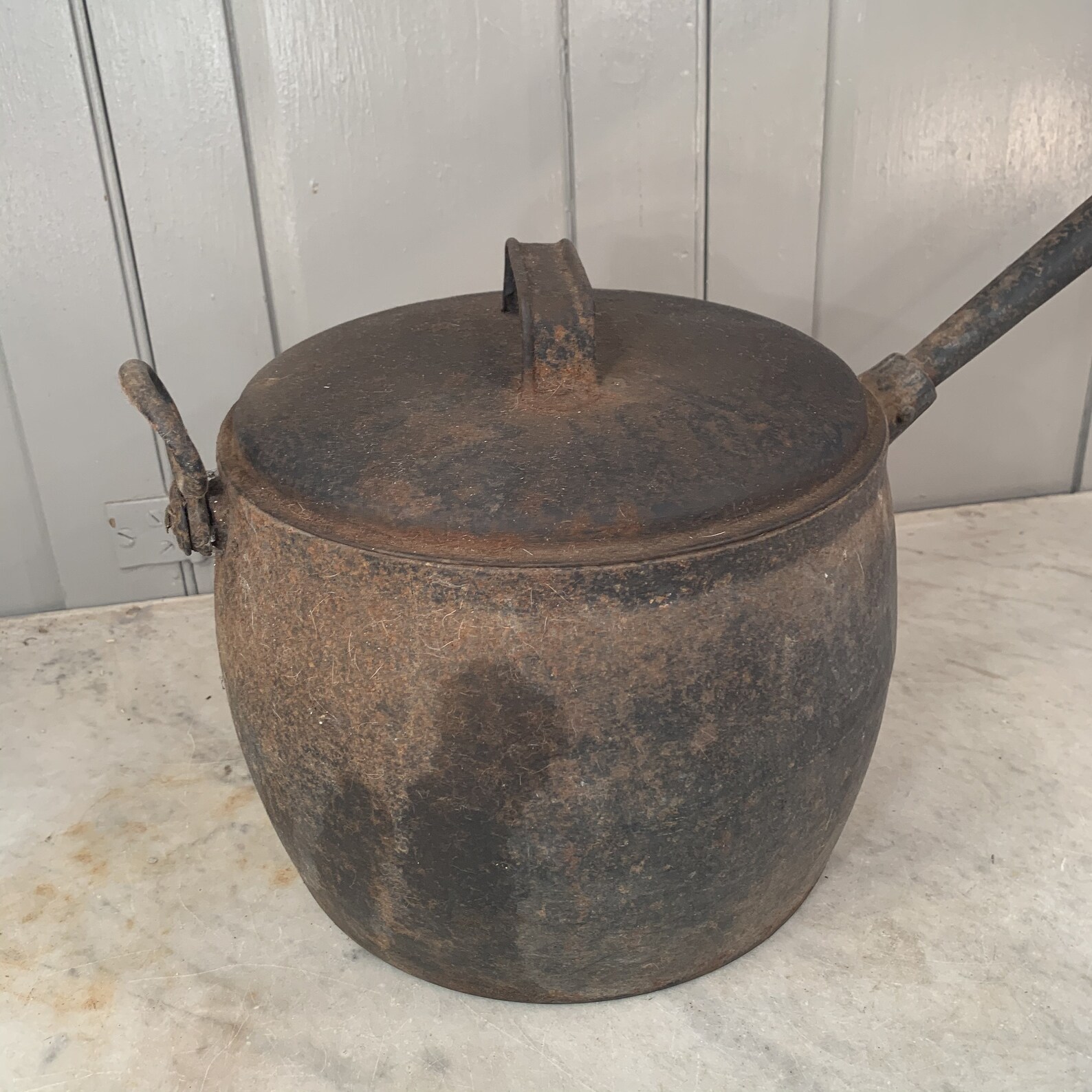 Antique large 2 gallon cast iron saucepan gypsy pot | Etsy