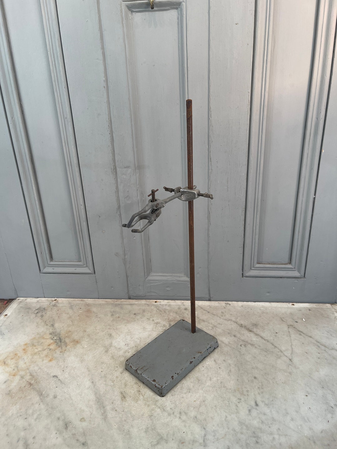 Vintage Metal Laboratory Lab Stand With Clamp - Etsy