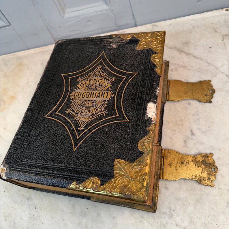 Large Antique Welsh Illustrated Family Bible - Etsy