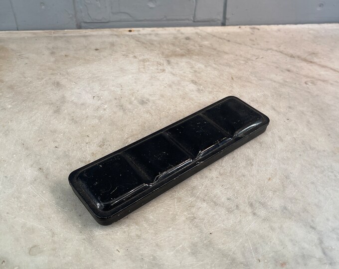 Antique Vintage Reeves Metal Paintbox Paint Tin With Integral Mixing ...