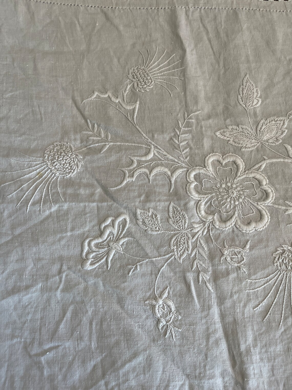 Antique White Linen Bedspread Tablecloth With Embroidery and Crochet ...