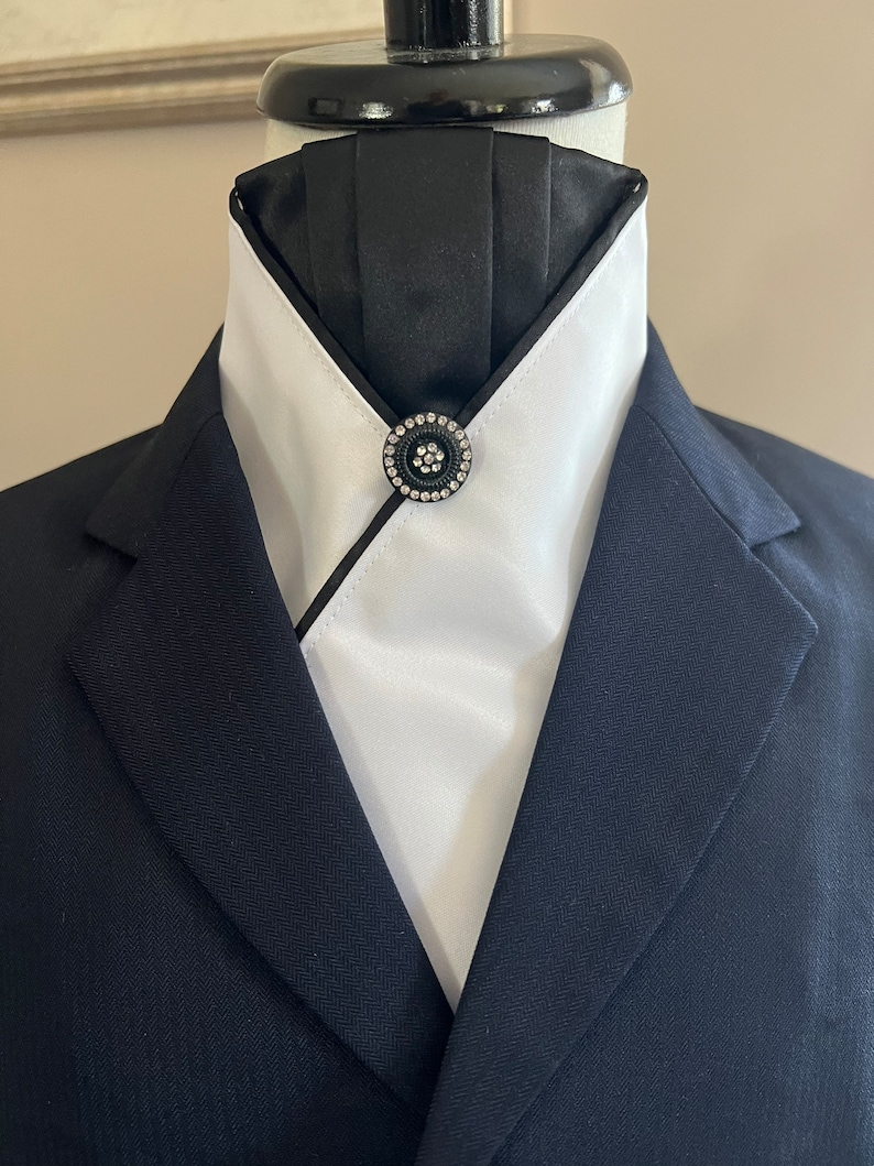 Pleated Center Pre-tied Stock Tie - Etsy