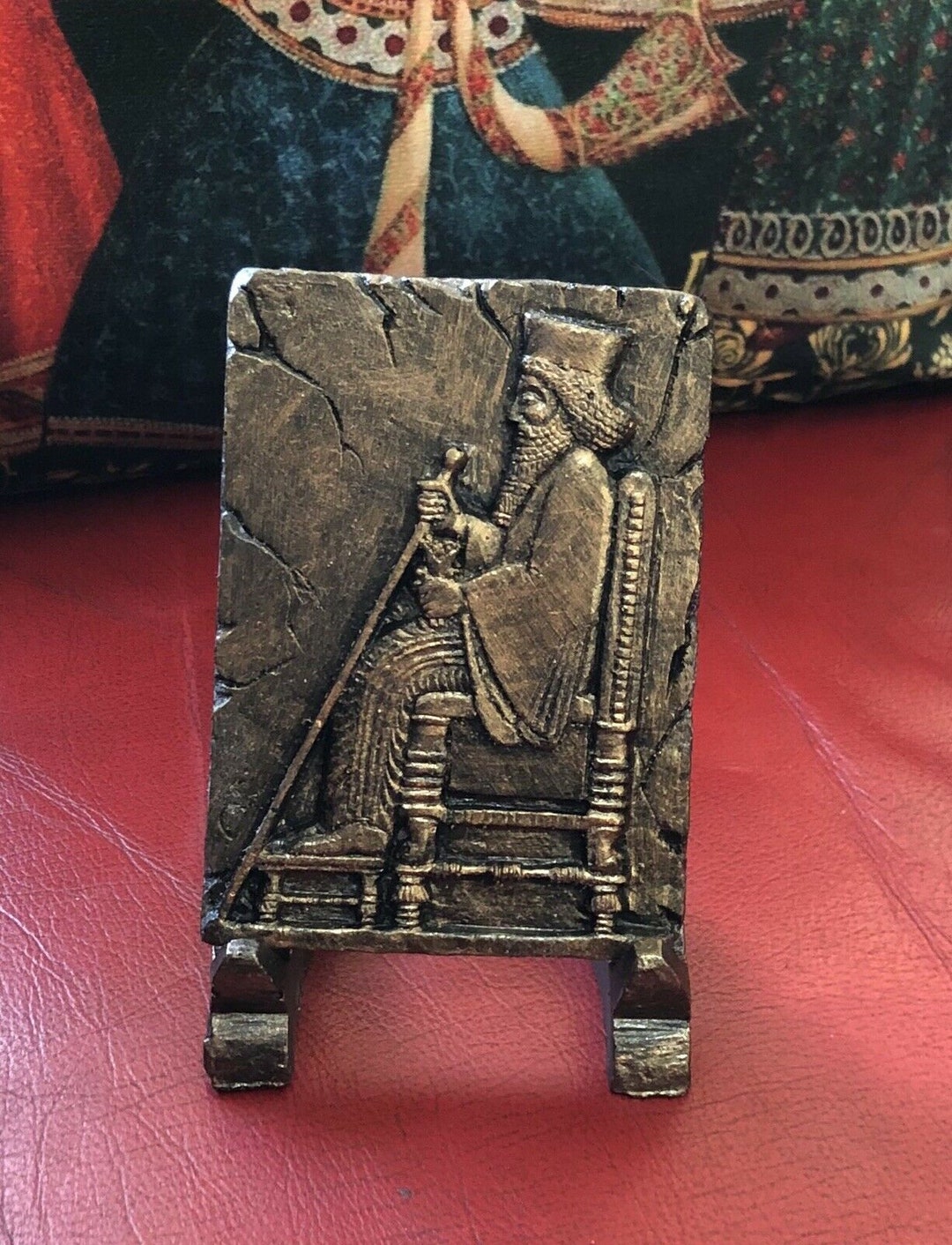 Relief Art Persian Desktop Stand - Etsy