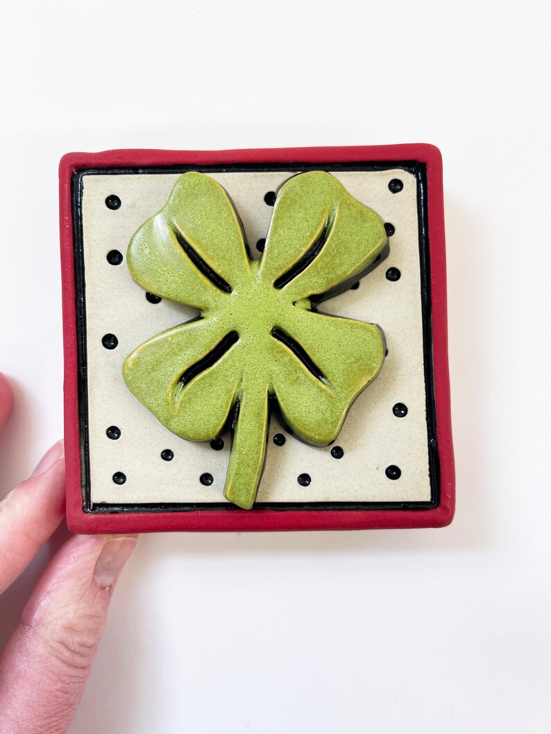 Clique Tile - Clover With Red Border - Etsy