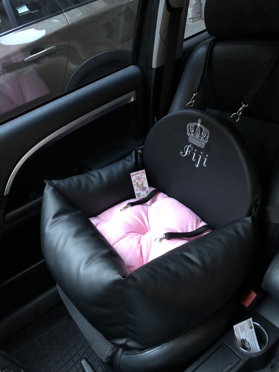 Personalized dog car seat in black and gray Dog driving kit | Etsy