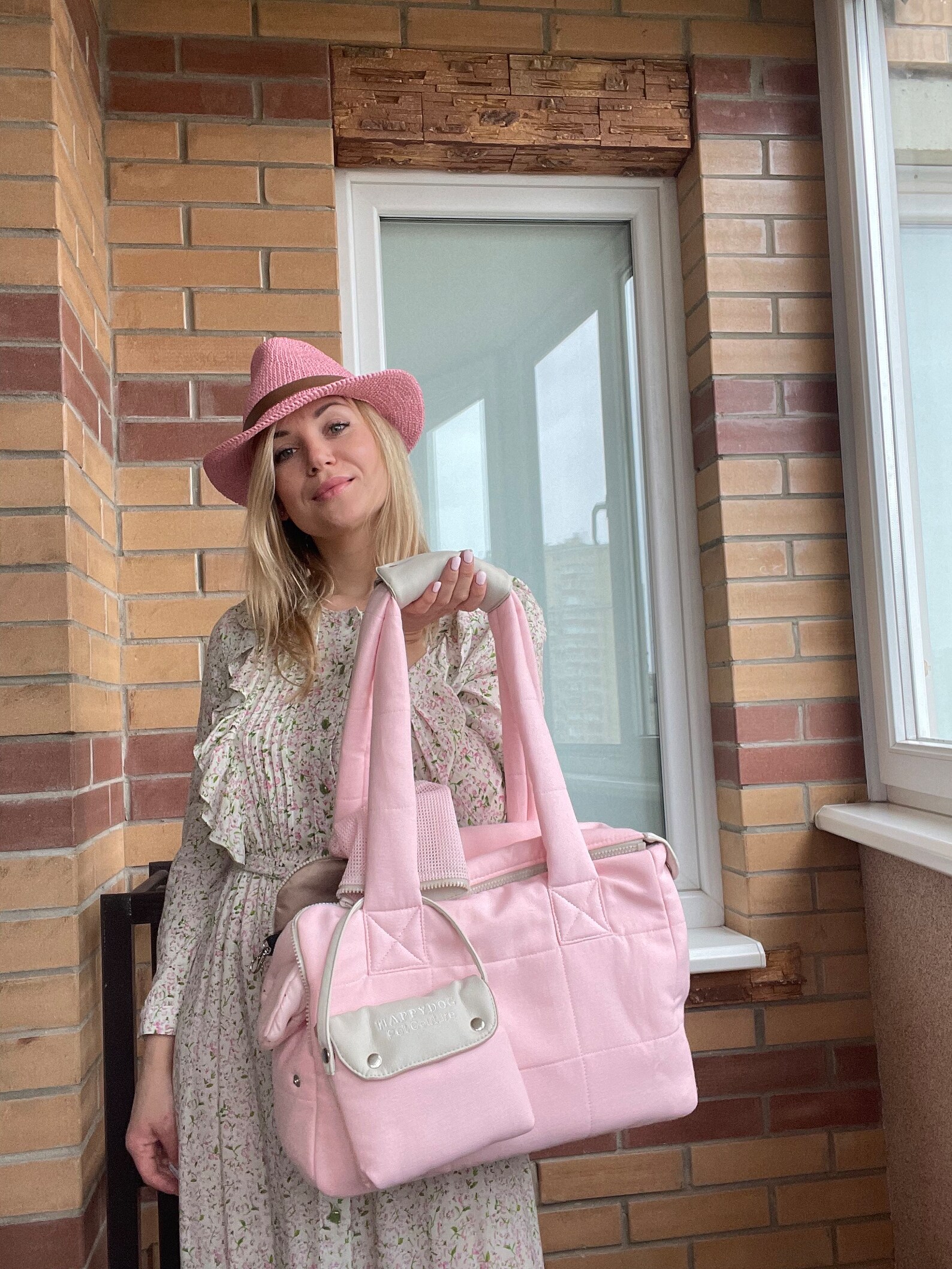 Baby Pink and Cream Designer Dog Carrier Exclusive Dog Carrier for ...