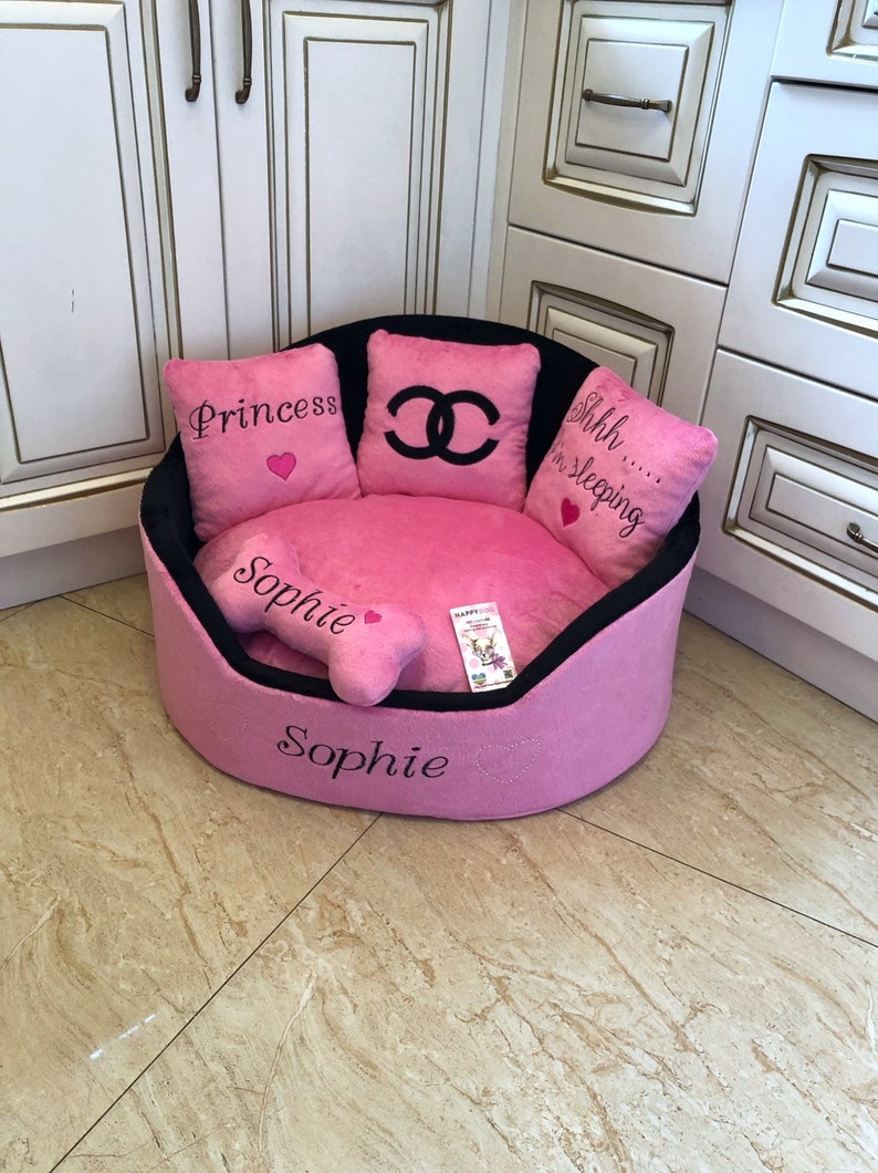 Black and bright pink luxury princess dog bed Designer pet bed | Etsy