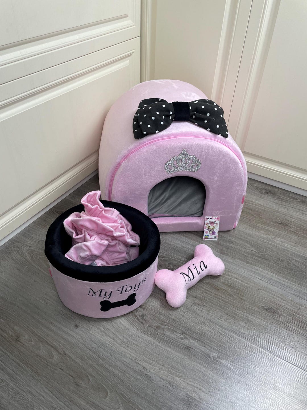 Customizable Pink Pet House: Polka Dot Bow, Optional Blanket & Toy - Etsy