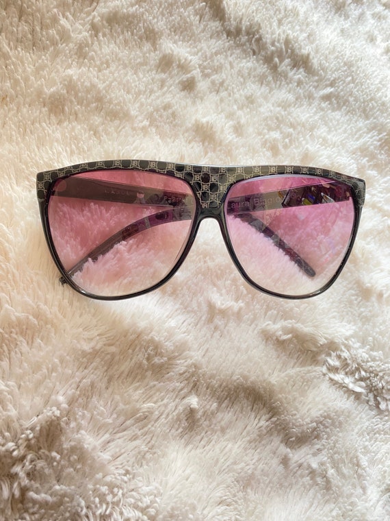 vintage laura biagiotti sunglasses - Gem