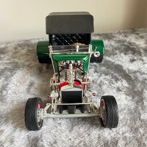 Vintage Replica Green 1925 Ford T Bucket Model, Made in Vietnam by Road ...