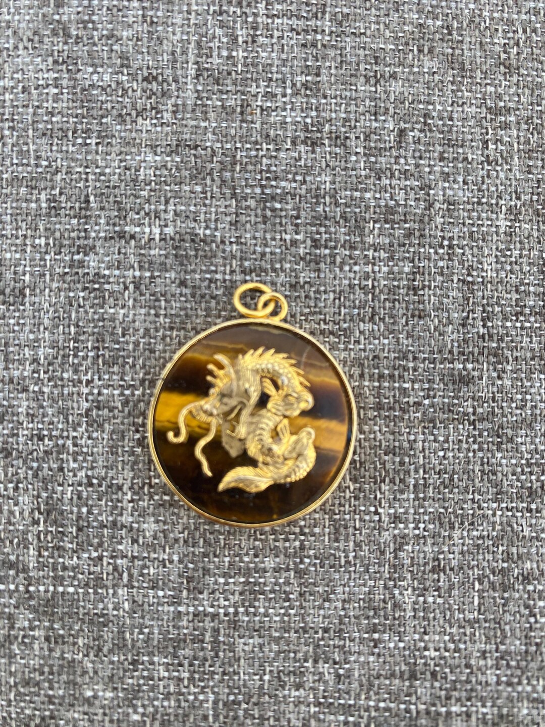 Vintage Long Live Symbol and Dragon Chinese Tiger Eye Gold Tone Pendant ...