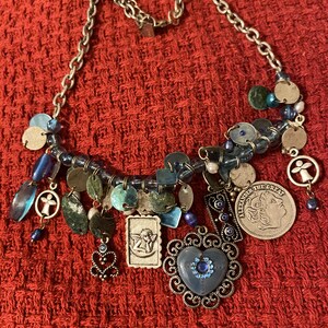 Vintage Cookie Lee Necklace With Beautiful Metal Charms. - Etsy