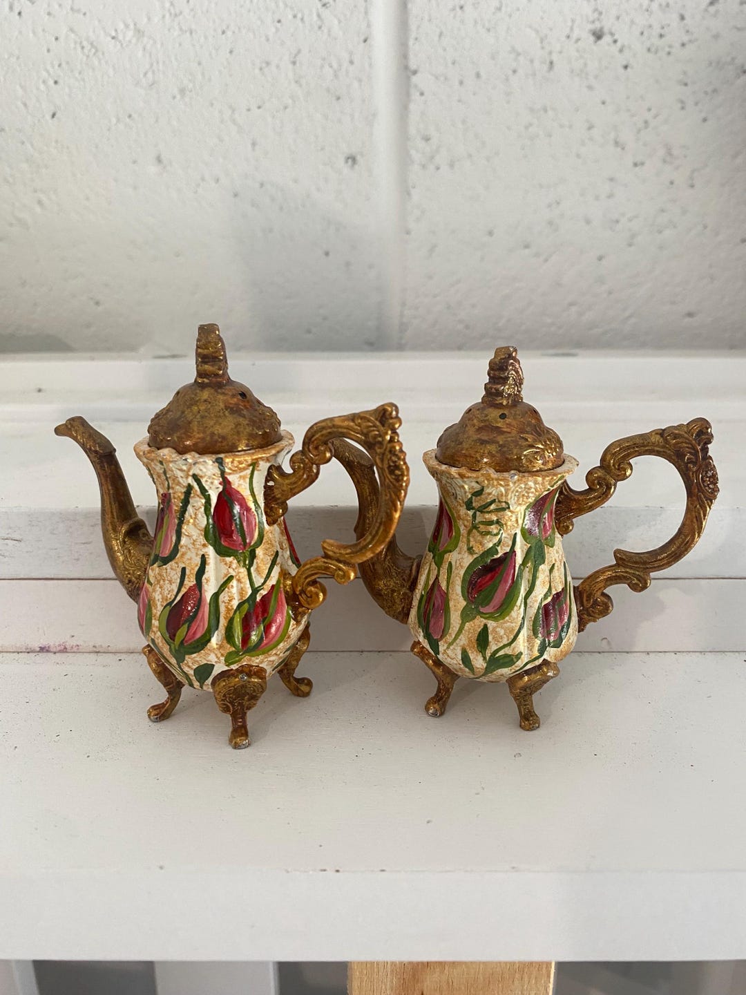 Vintage Tea Pot Shape Designer Anna Davis Metal Salt and Pepper Shakers ...