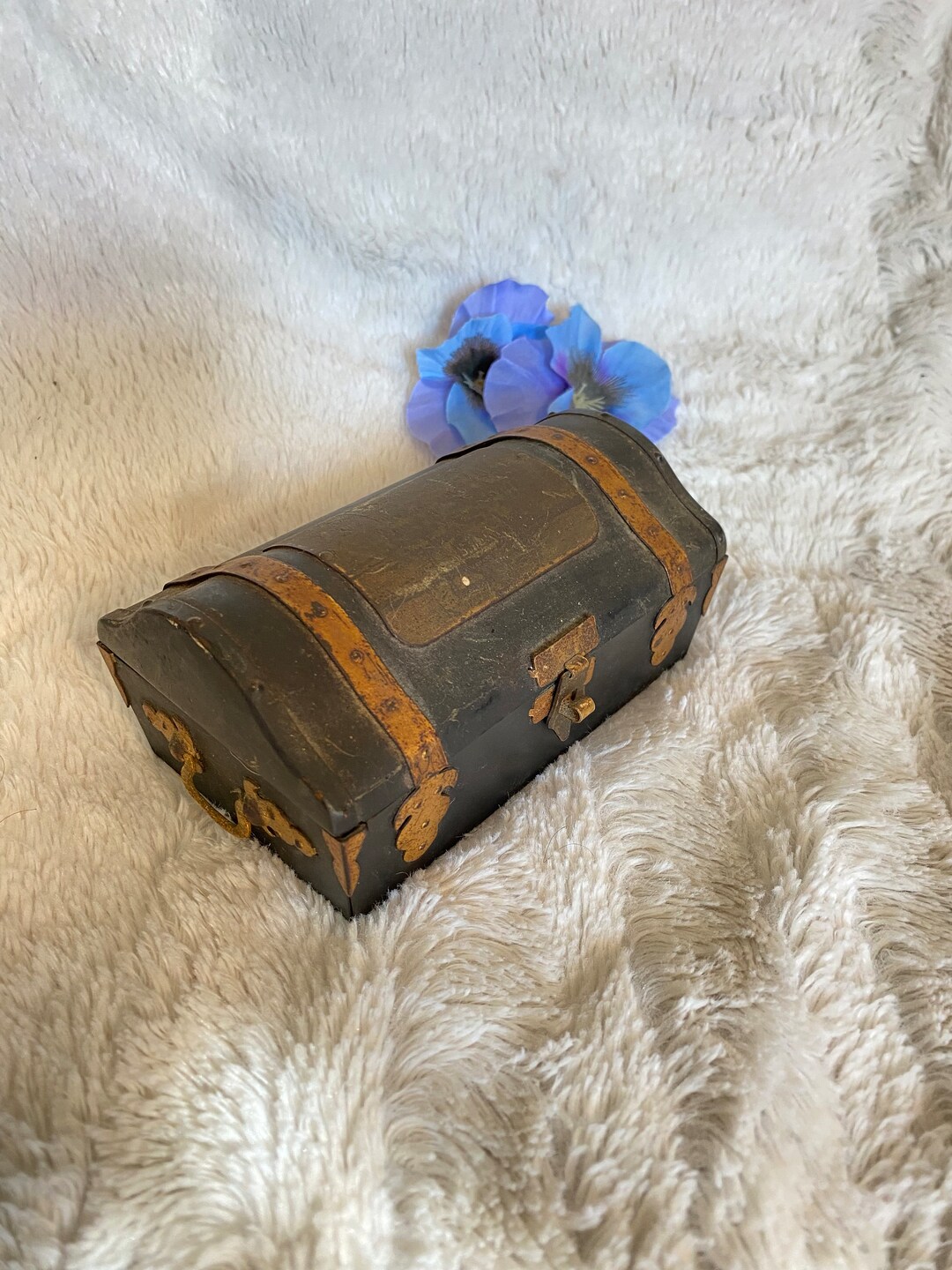 Antique Texas pirate Chest Metal Brass With France Map on Top. - Etsy
