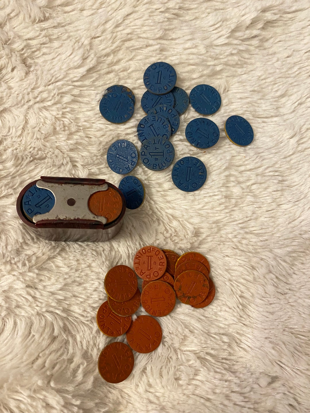 Tok-n-kit" Vintage WWII Opa Token Holder Dispenser With 15 Red and 15 ...