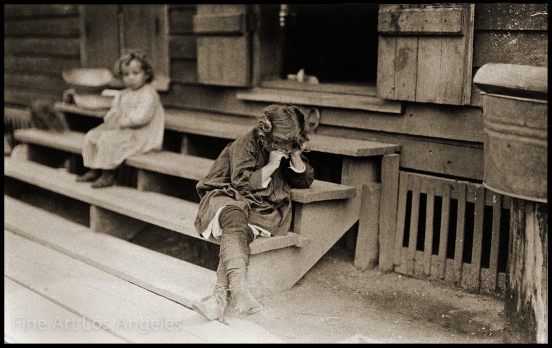Lewis Hine Photo "big Sister Crying on Steps" 1910 - Etsy
