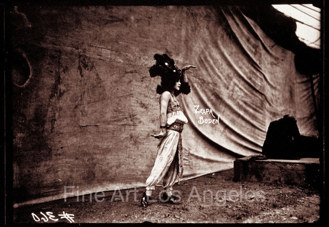 Fred Glasier Photo, "circus Performer Zelda Boden", 1890-1925 - Etsy