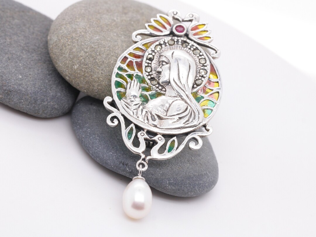 925 Sterling Silver Plique-à-jour Enamelled Ruby Pearl Marcasite Holy Mary Brooch BR66 ...