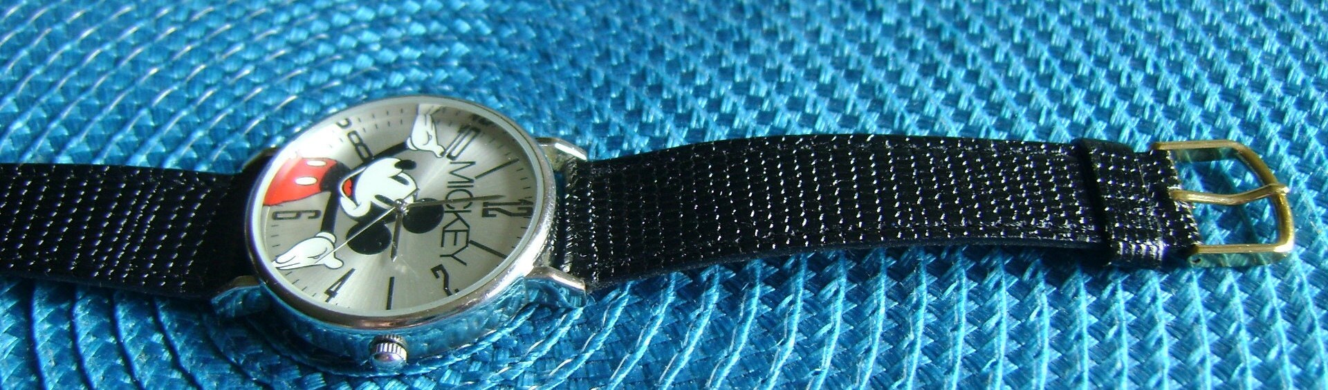 Vintage Disney Mickey Mouse Large Face Watch / MZ Berger Co. / | Etsy