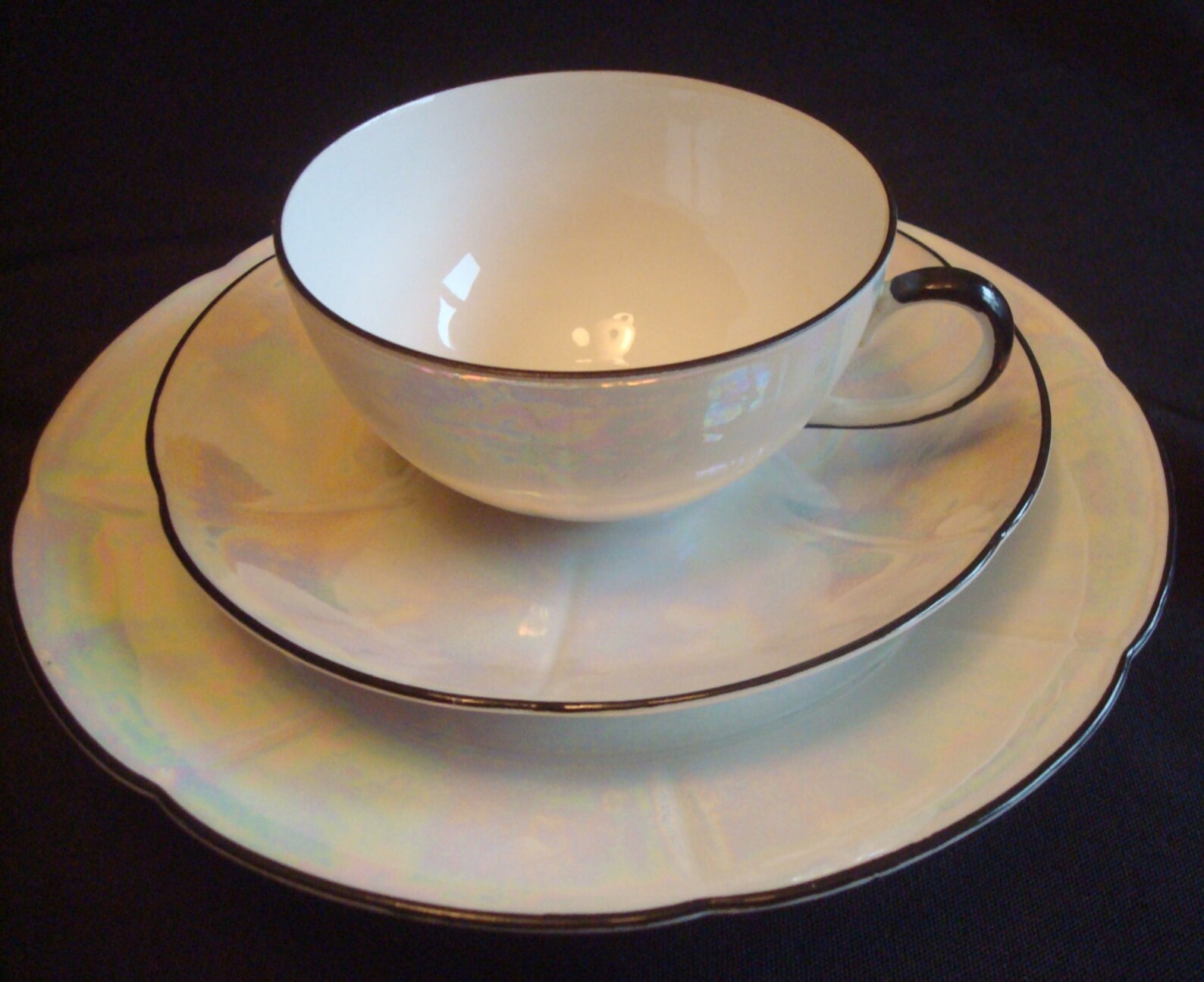 PK Unity Bavarian China Desert Set, White Opal Iridescent Desert Plate ...