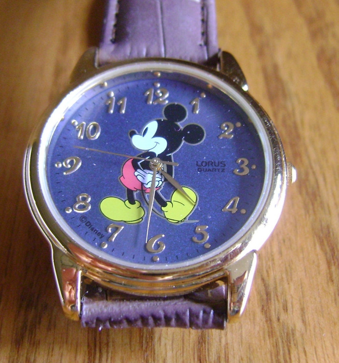 Vintage Disney Mickey Mouse Lorus Watch / Quartz / Collectible ...