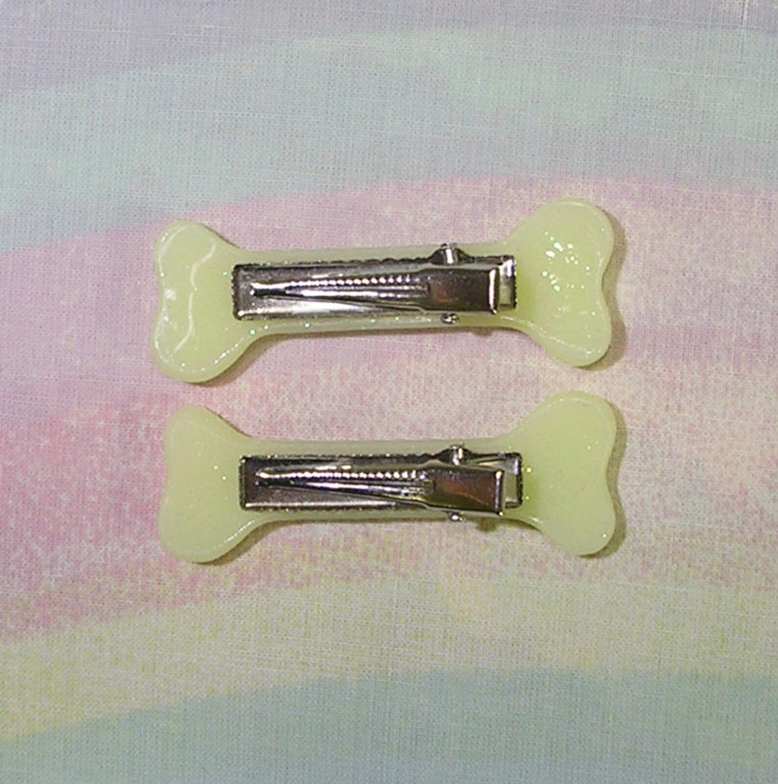 Pastel Goth Bone Clips Pastel Goth Hair Clips Creepy Cute - Etsy