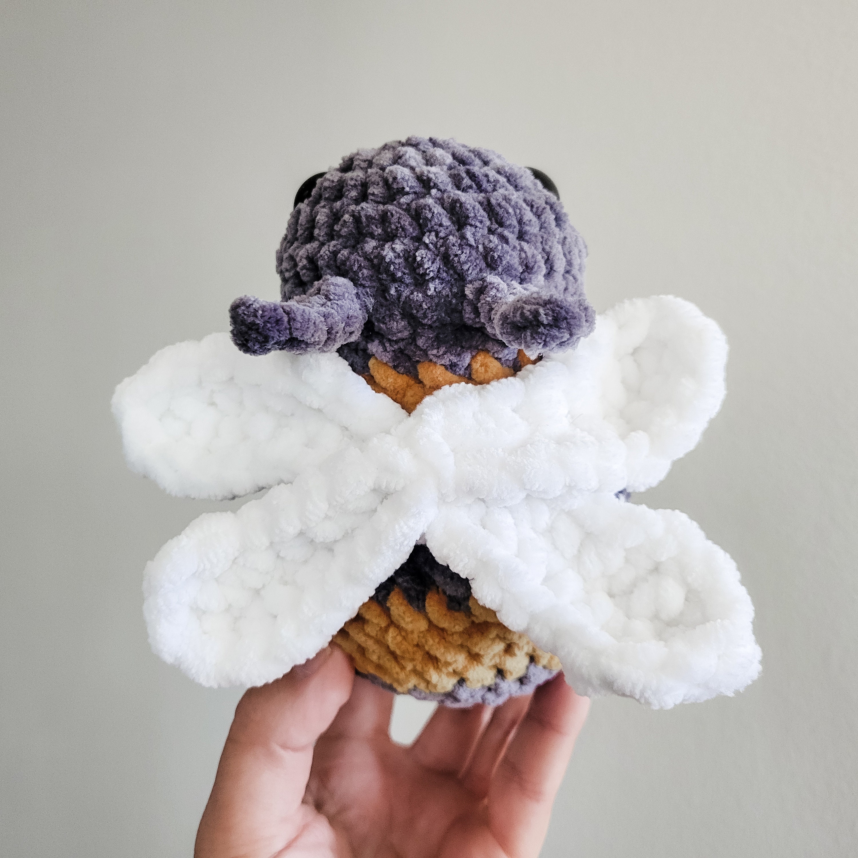 Soft Bumble Bee Plushie, Crochet Chenille Stuffy, Nursery Plush, Bee ...