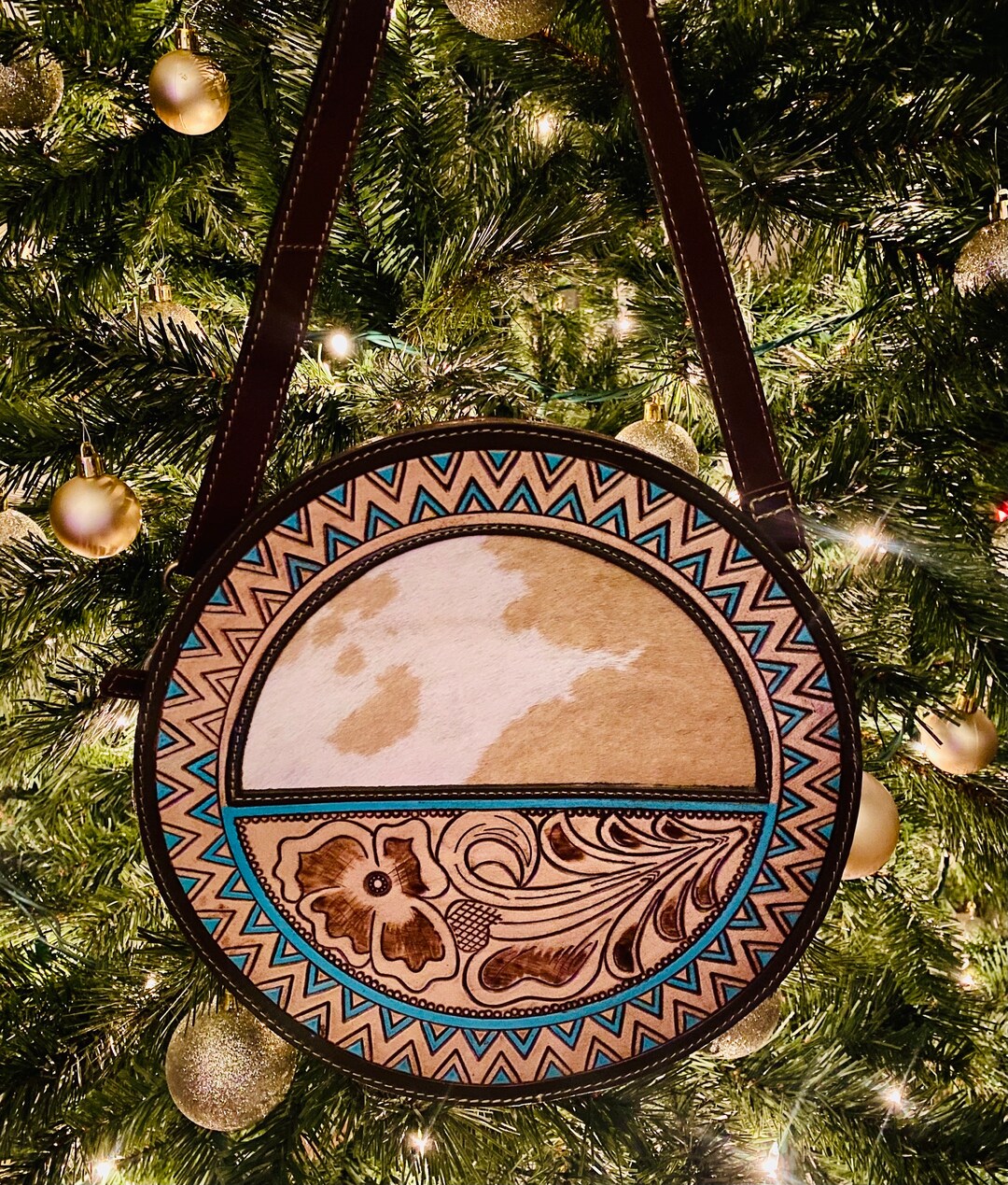 THE PRAIRIE PRINCESS Cowhide Canteen Crossbody - Etsy