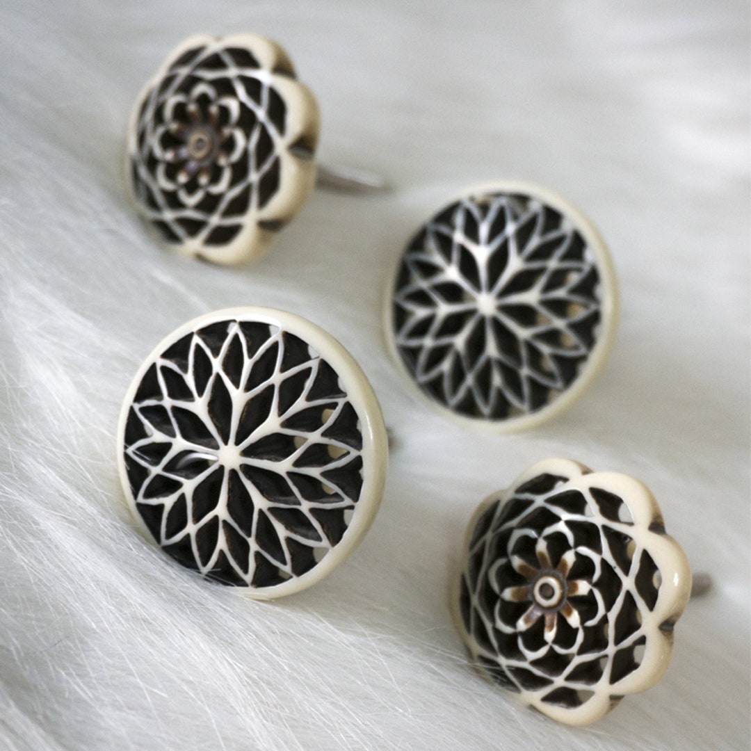 North European American Retro Old Handmade Beef Bone Hollow Drawer ...