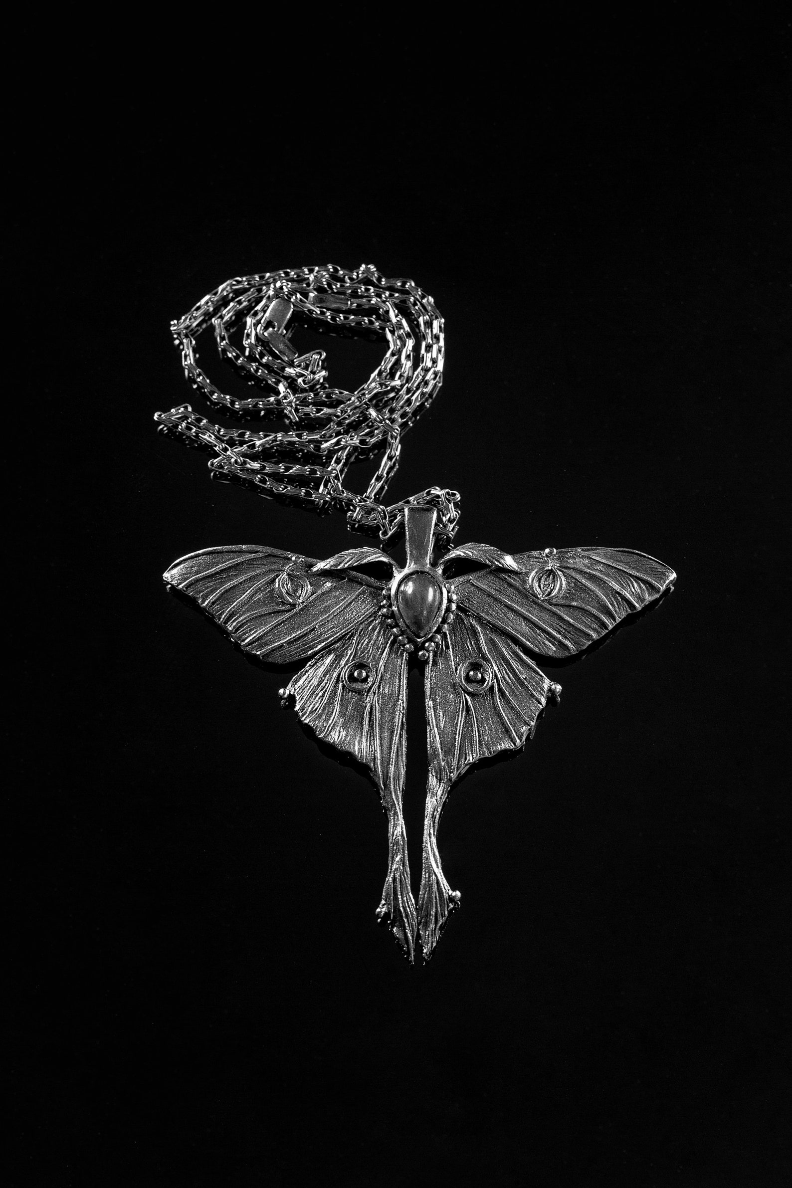 Luna Moth Pendat Designe Pendat With Labradorite - Etsy