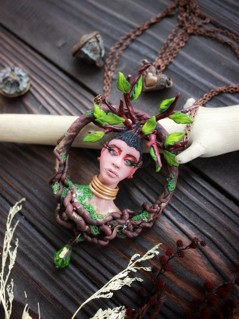 Forest Spirit Necklace Floral Forest Necklace Sorceress - Etsy