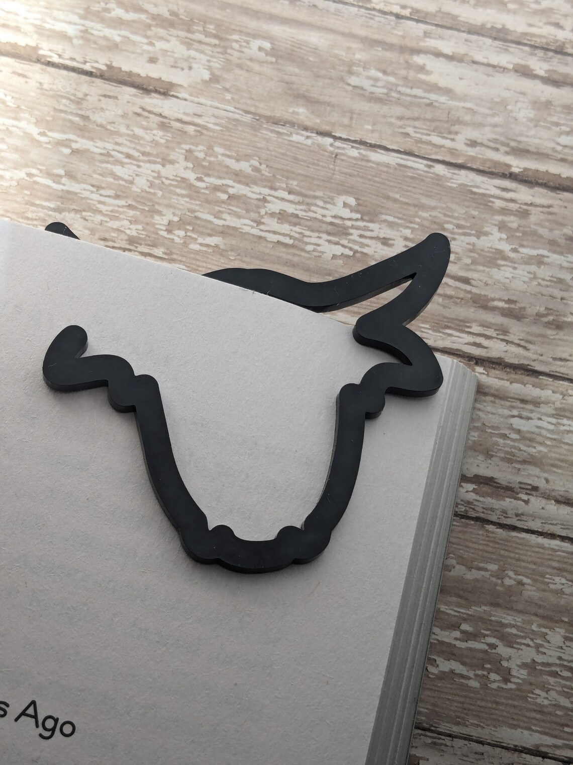 Highland Cow Bookmark - Cow Bookmark - Cute Bookmark - Acrylic Bookmark ...