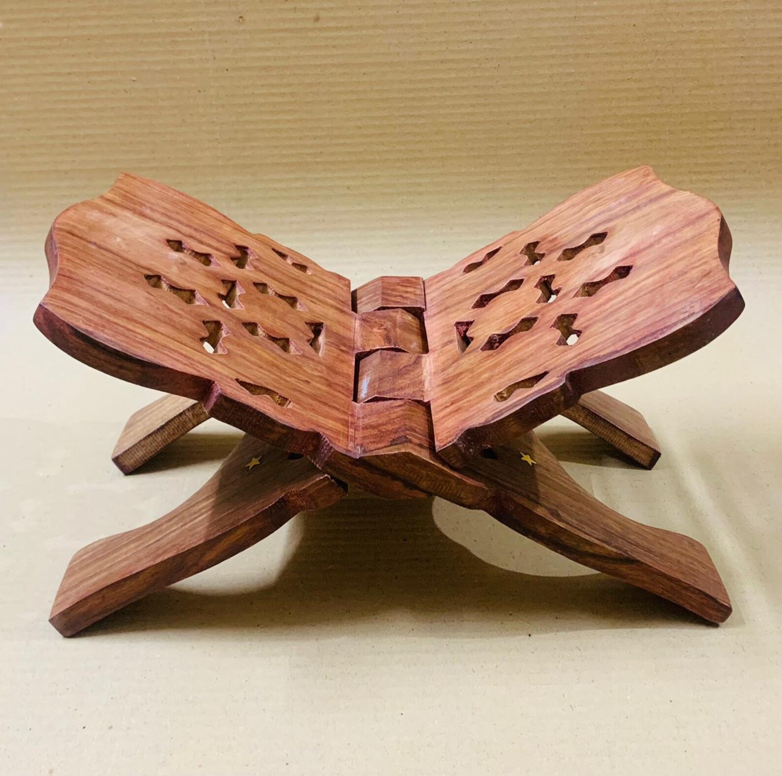 Wooden Rehal Tawla - Holy Book Stand for Geeta/bible- Handcrafted ...