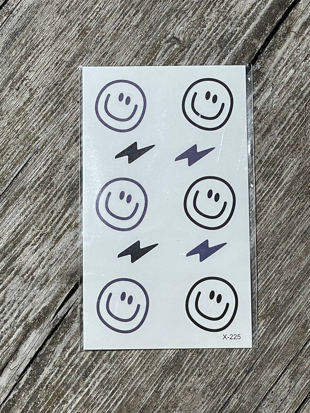 SMILE & FLASH Tattoos von April and Cloud - Etsy Österreich