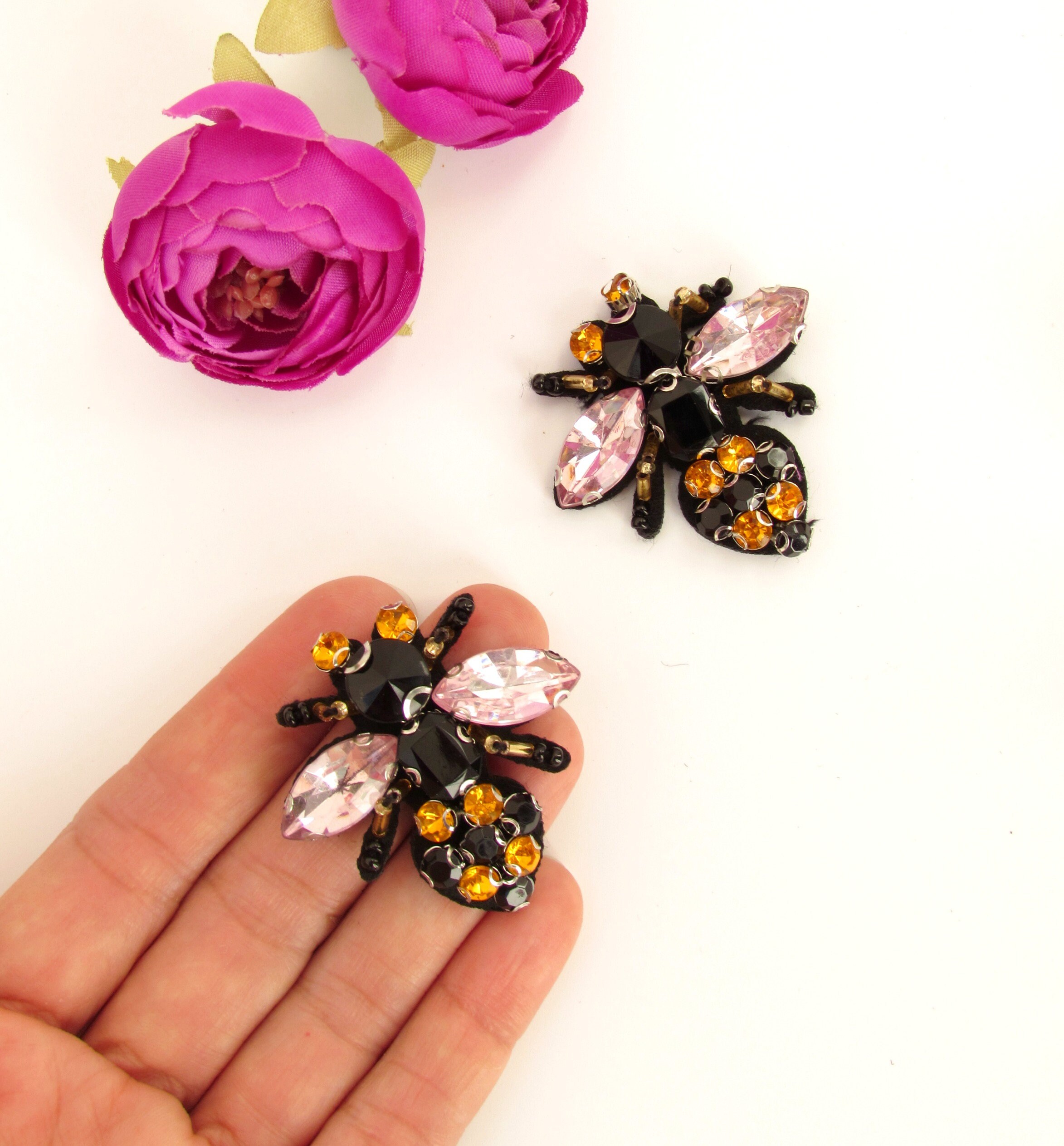 Sew-on Rhinestone Bumble Bee Applique Beaded Sewing Crystal - Etsy