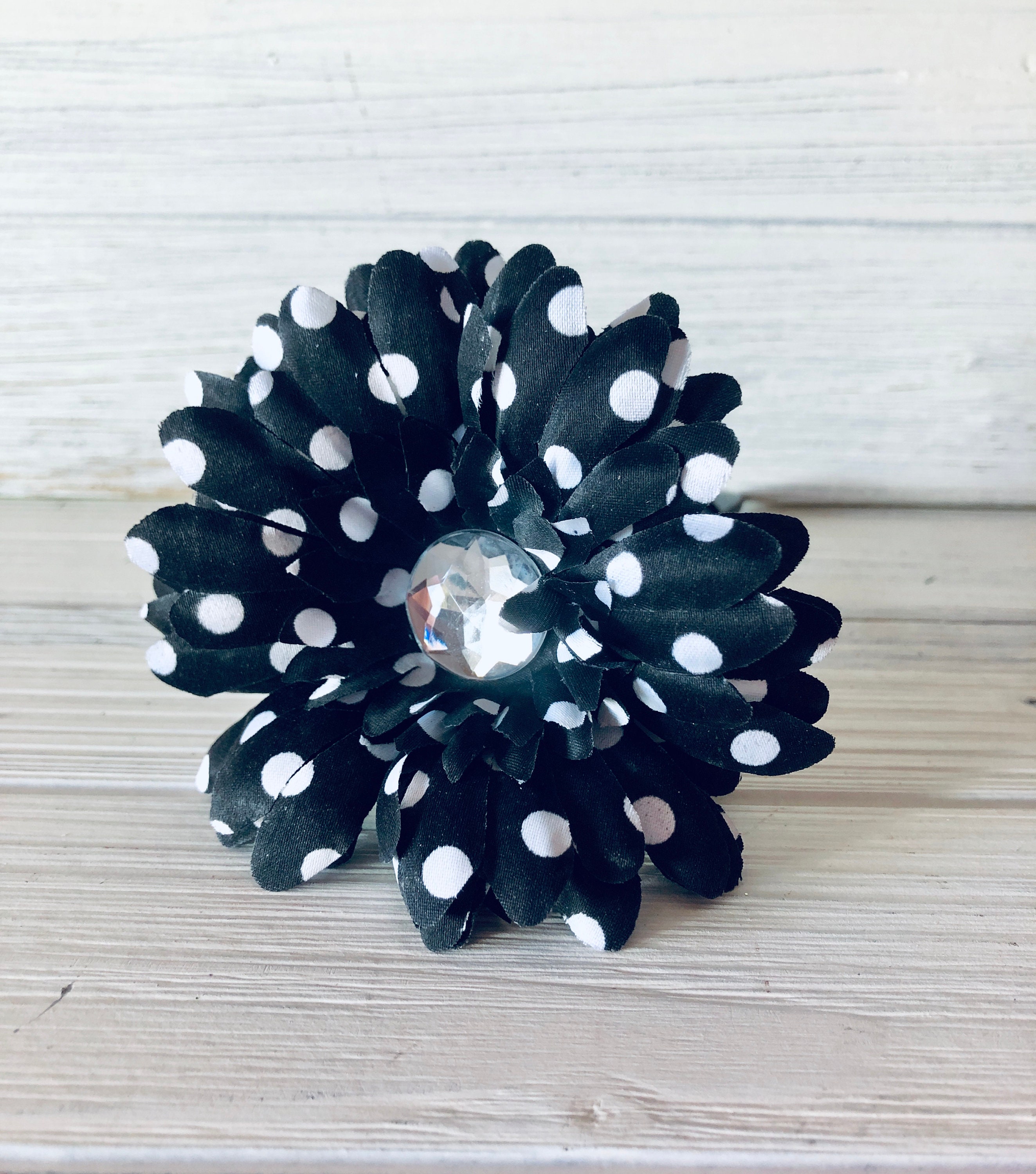 Black and White Polka Dot Daisy Flower Pen | Etsy