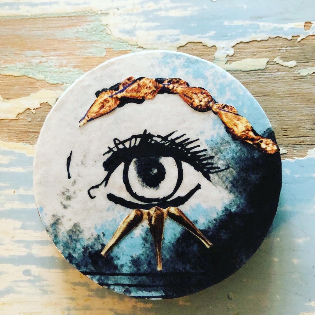 Goddess’s Eye Magnet - Etsy