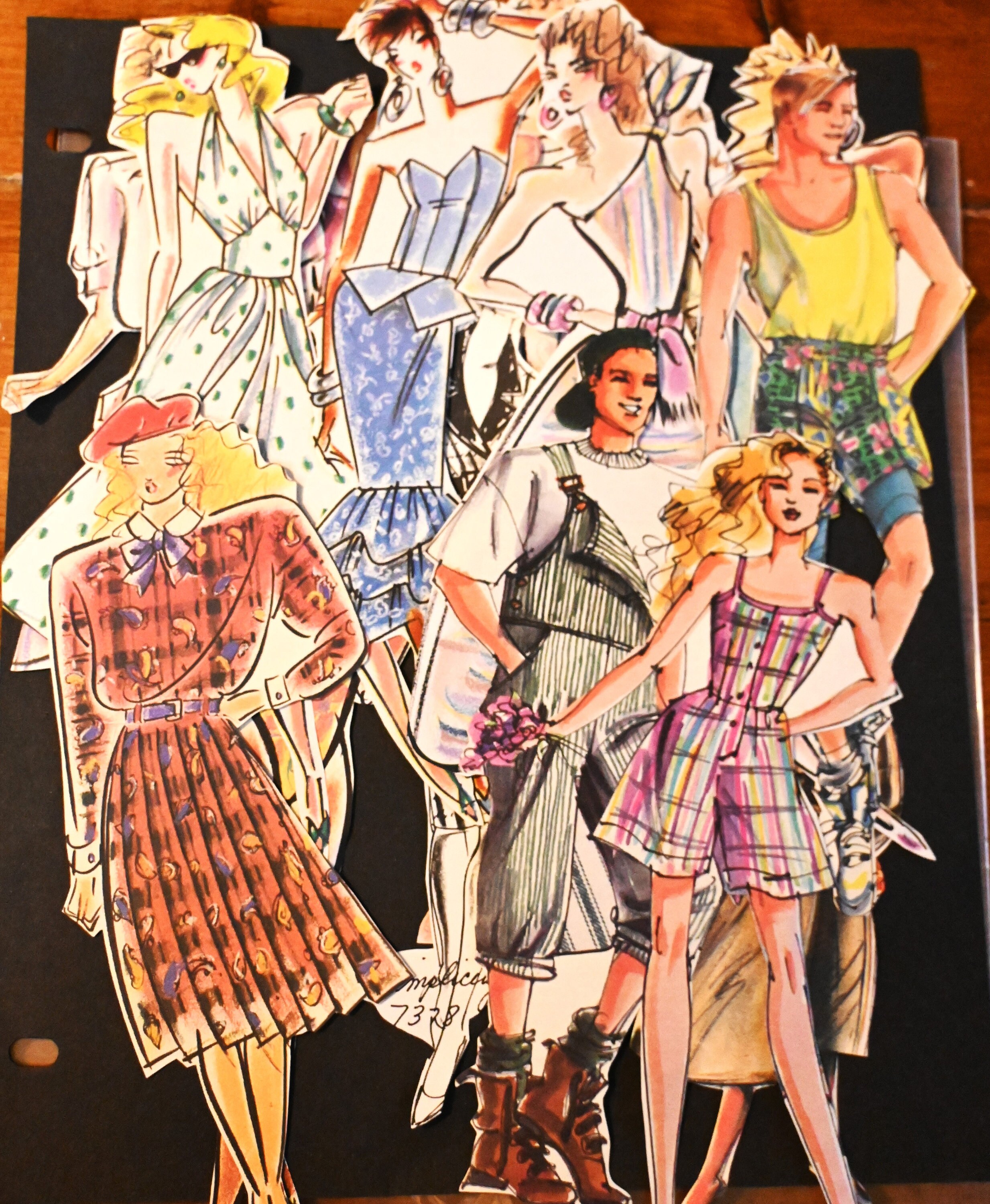 25 "paper Doll" Cut Out Figures, Retro Figures With a Youthful Vibe ...