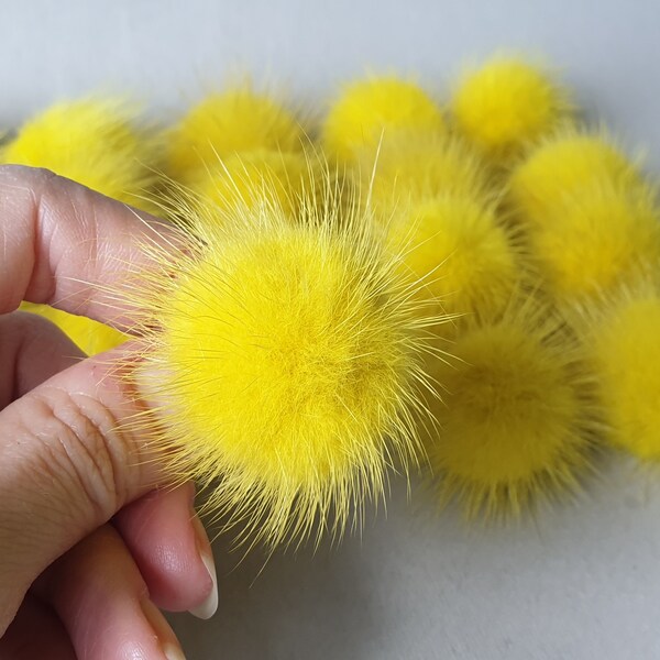 Tiny Pom Poms - Etsy