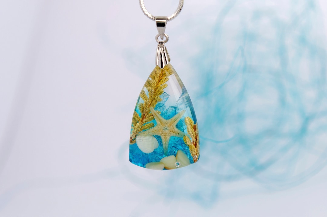 Sea World Pendant. Ocean Necklace With Real Starfish and Seashells. Sea ...