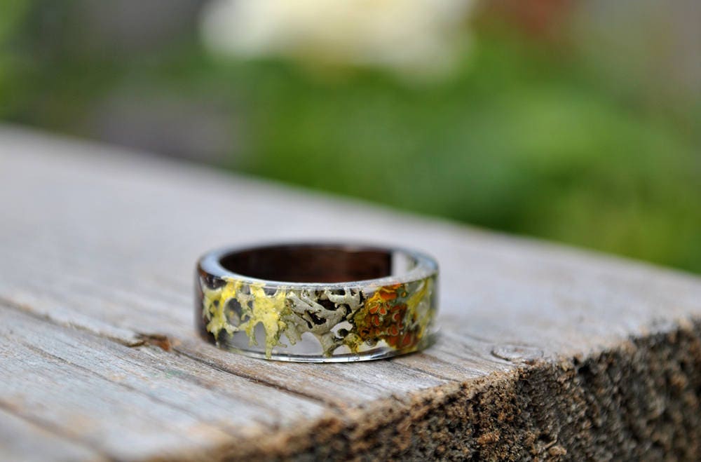 Mens Forest Ring With Wood and Moss Nature Wooden Wedding - Etsy