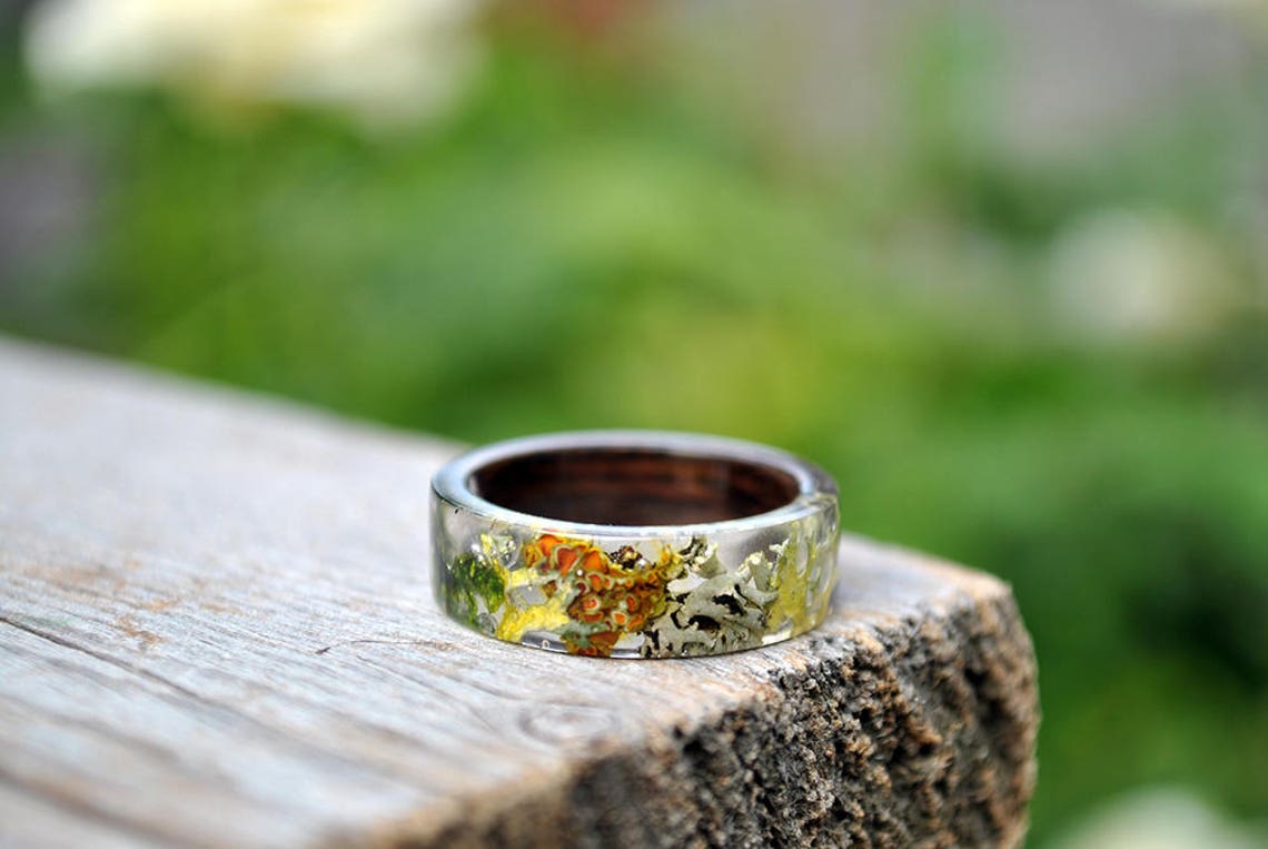 Mens Forest Ring With Wood and Moss Nature Wooden Wedding - Etsy