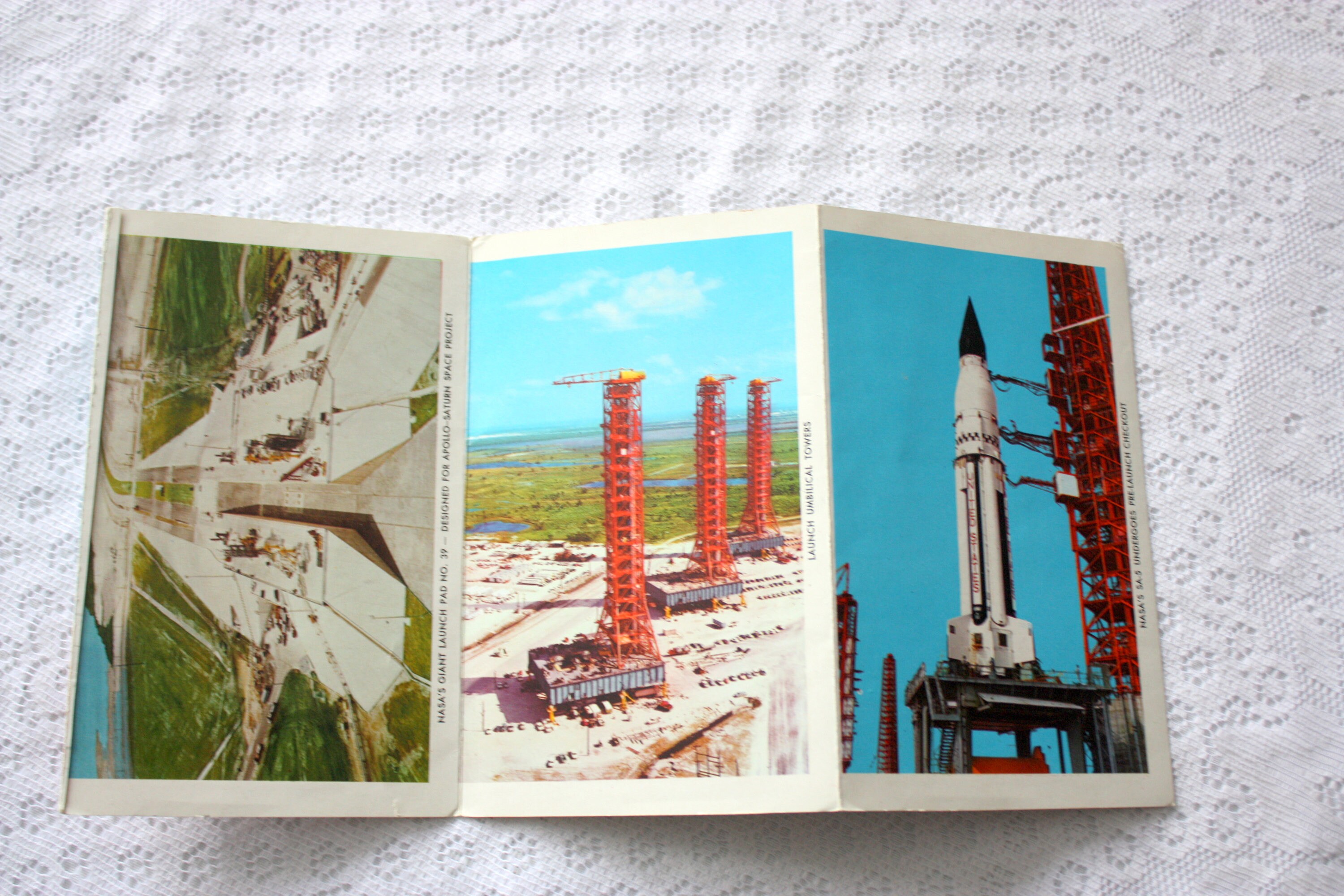 Kennedy Space Center Souvenir Folder Vintage NASA Souvenir | Etsy