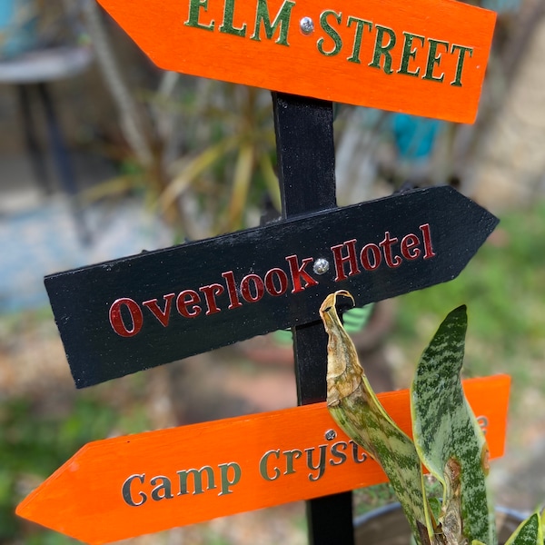 Halloween Directional Signs - Etsy