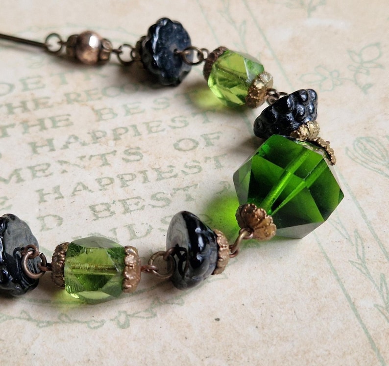 Vintage Signed Czechoslovakia Glass Necklace – Emerald Green ...