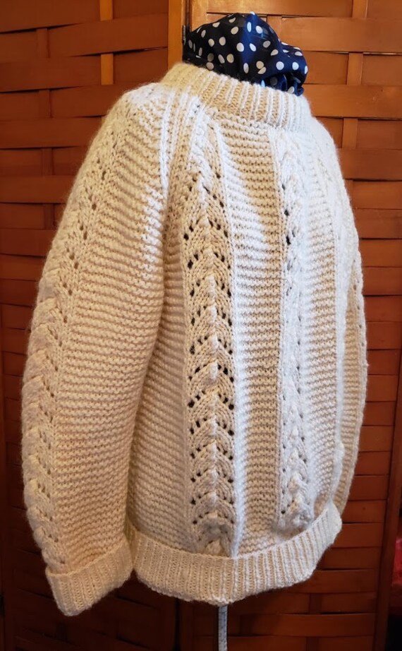 Chunky Hand Knit Ivory Wool Pullover Sweater - Gem