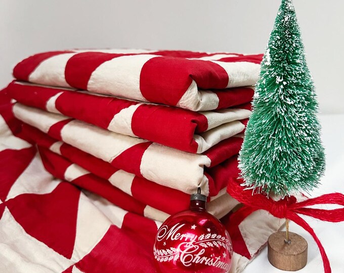 Vintage Red & White Farmhouse Quilt - Cutter Quilt Piece for Crafting ...