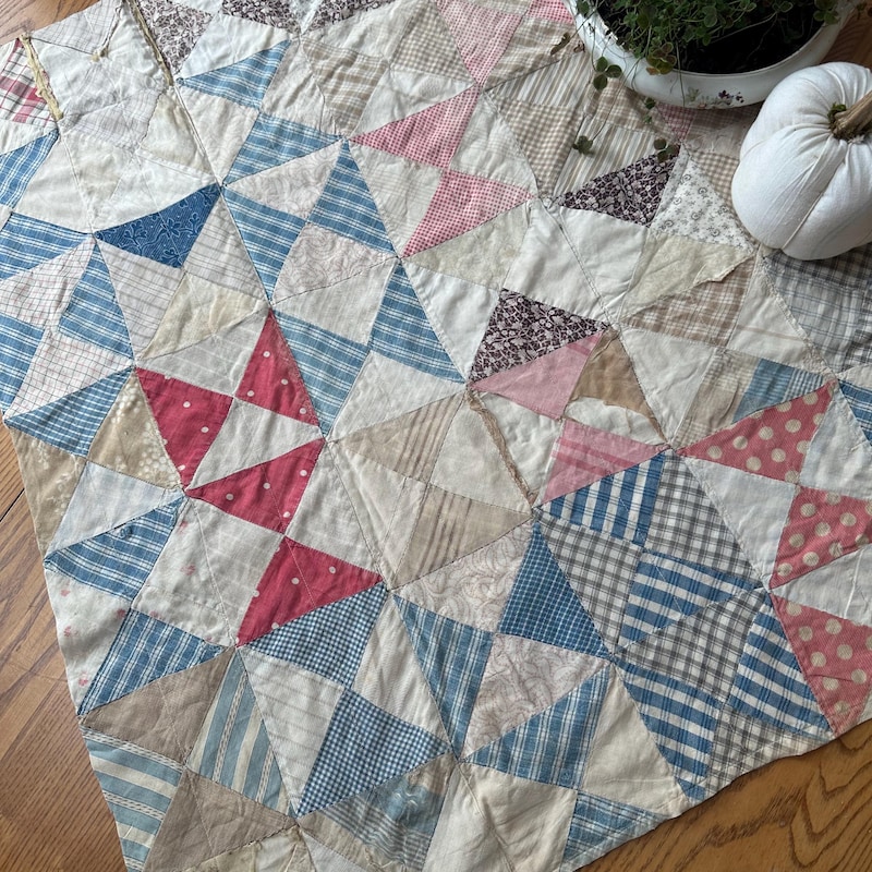 Primitive Quilt Table - Etsy