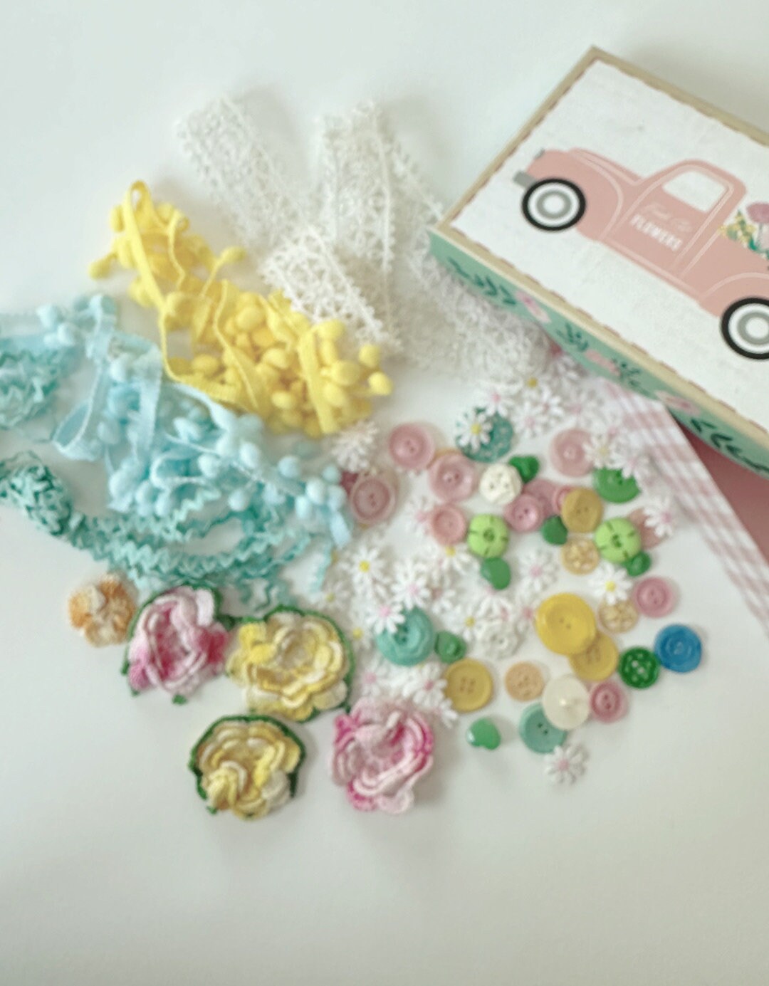 Vintage Trim & Button Bundle Cotton Rick Rack pom Pom Trim Daisy ...